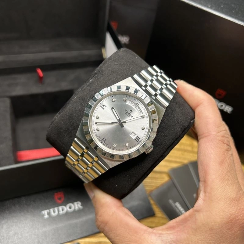 High fidelity TUDOR Watches