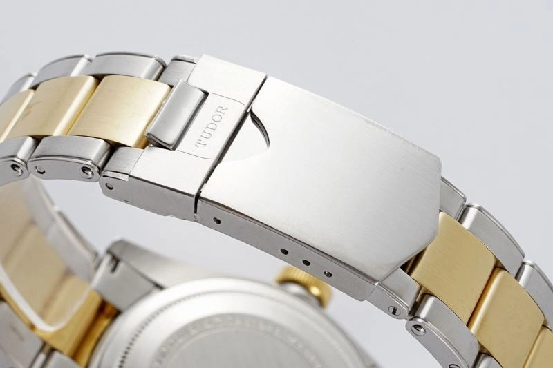 Bargain TUDOR Watches