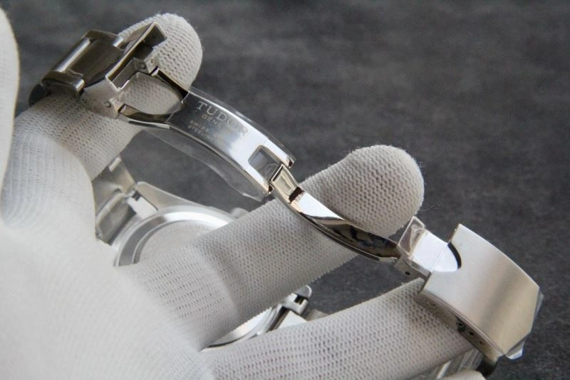 Economical TUDOR Watches
