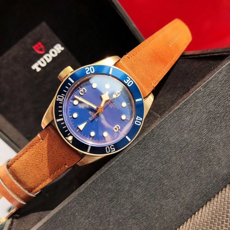 Exact replica TUDOR Watches