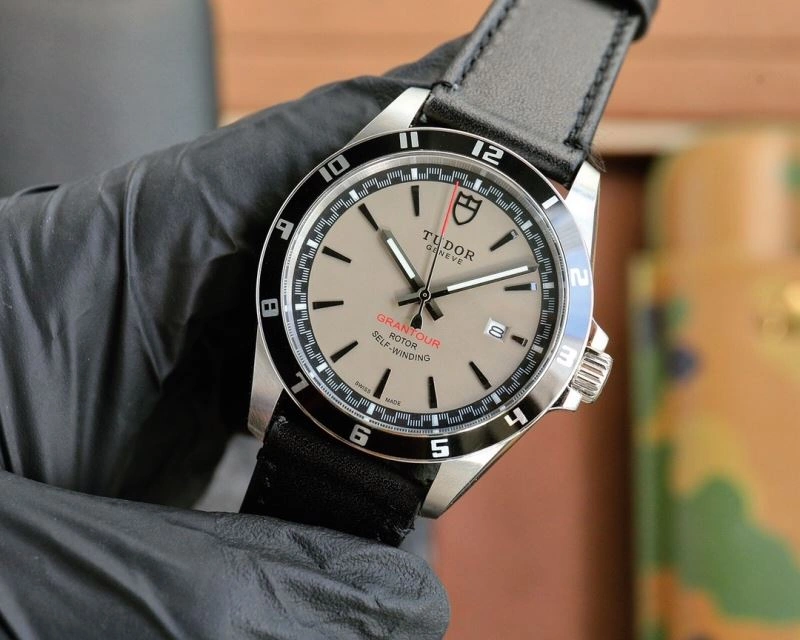 Low-cost TUDOR Watches