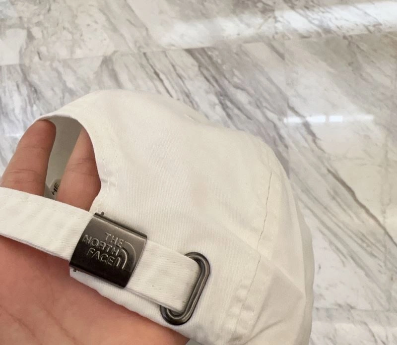 Discounted The North Face Caps