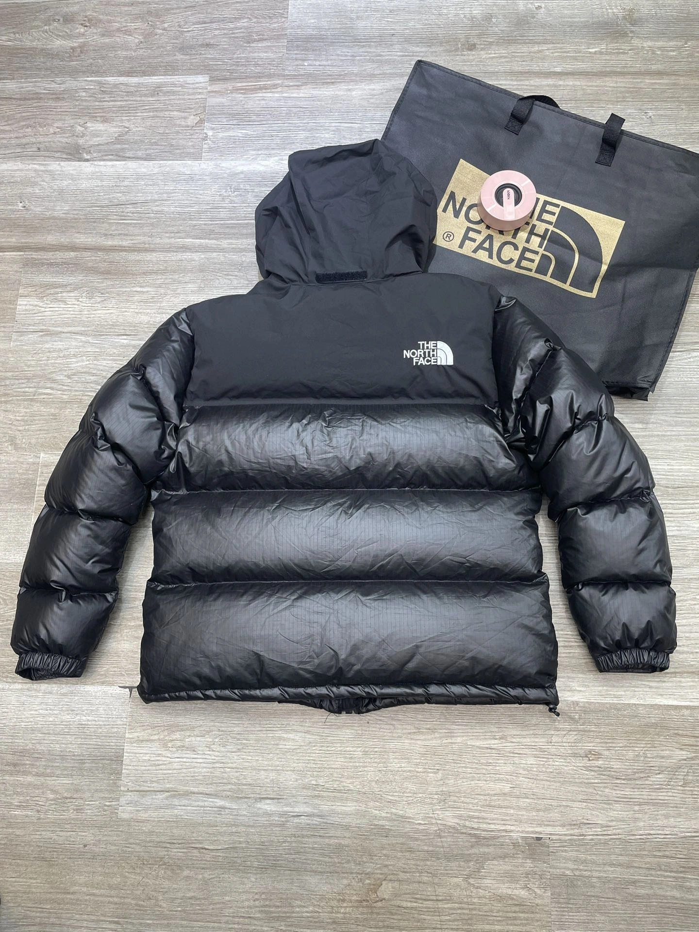 Accurate model The North Face Down Jackets