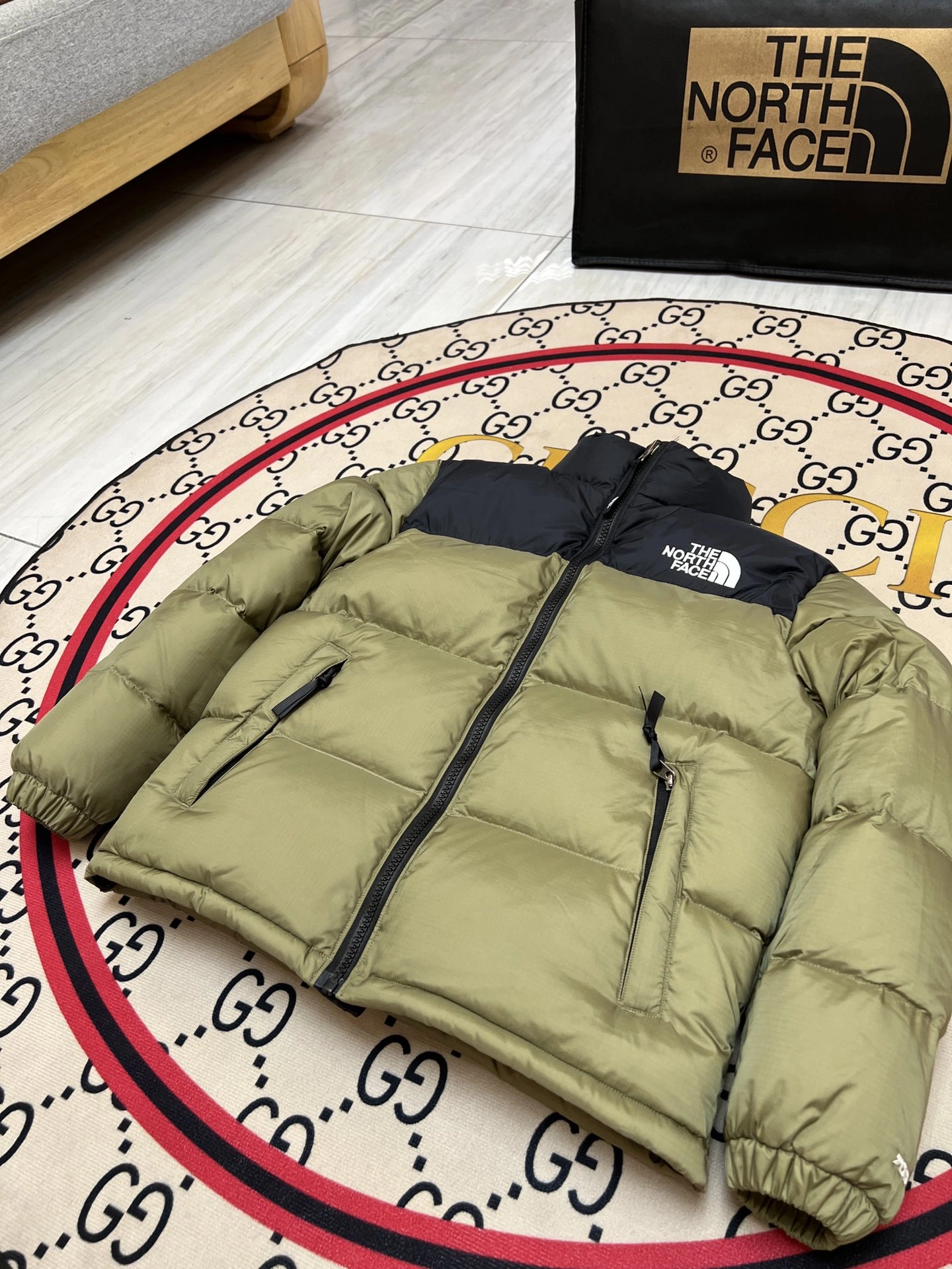 Brand-authenticated The North Face Down Jackets