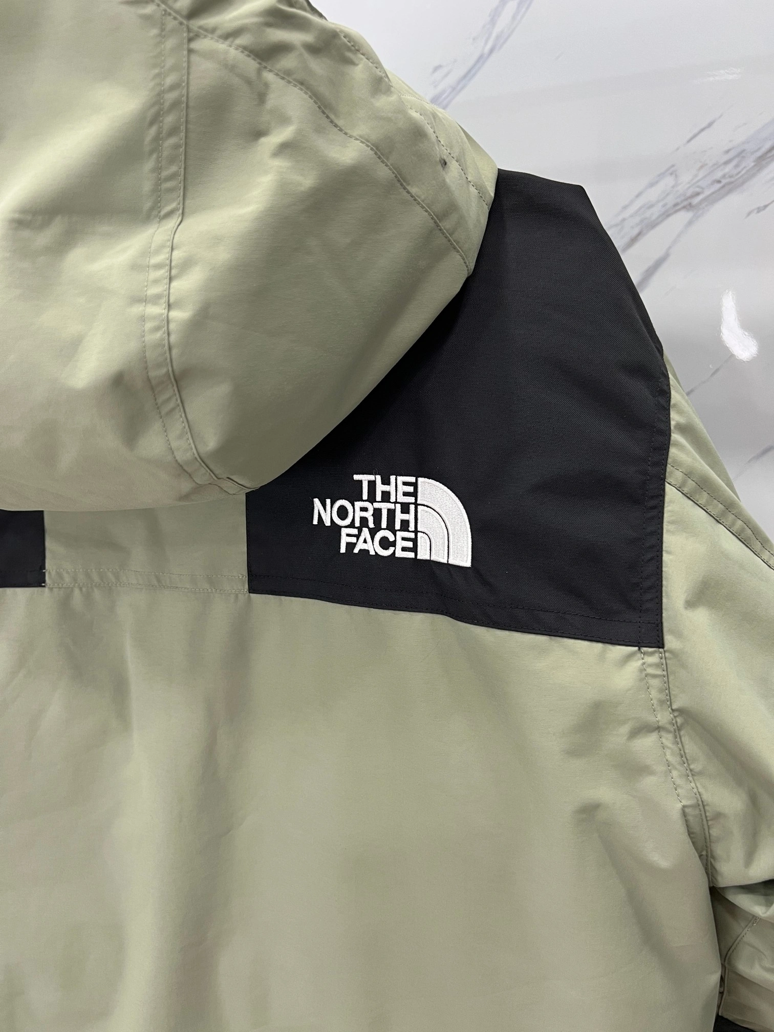 Exact replica The North Face Down Jackets