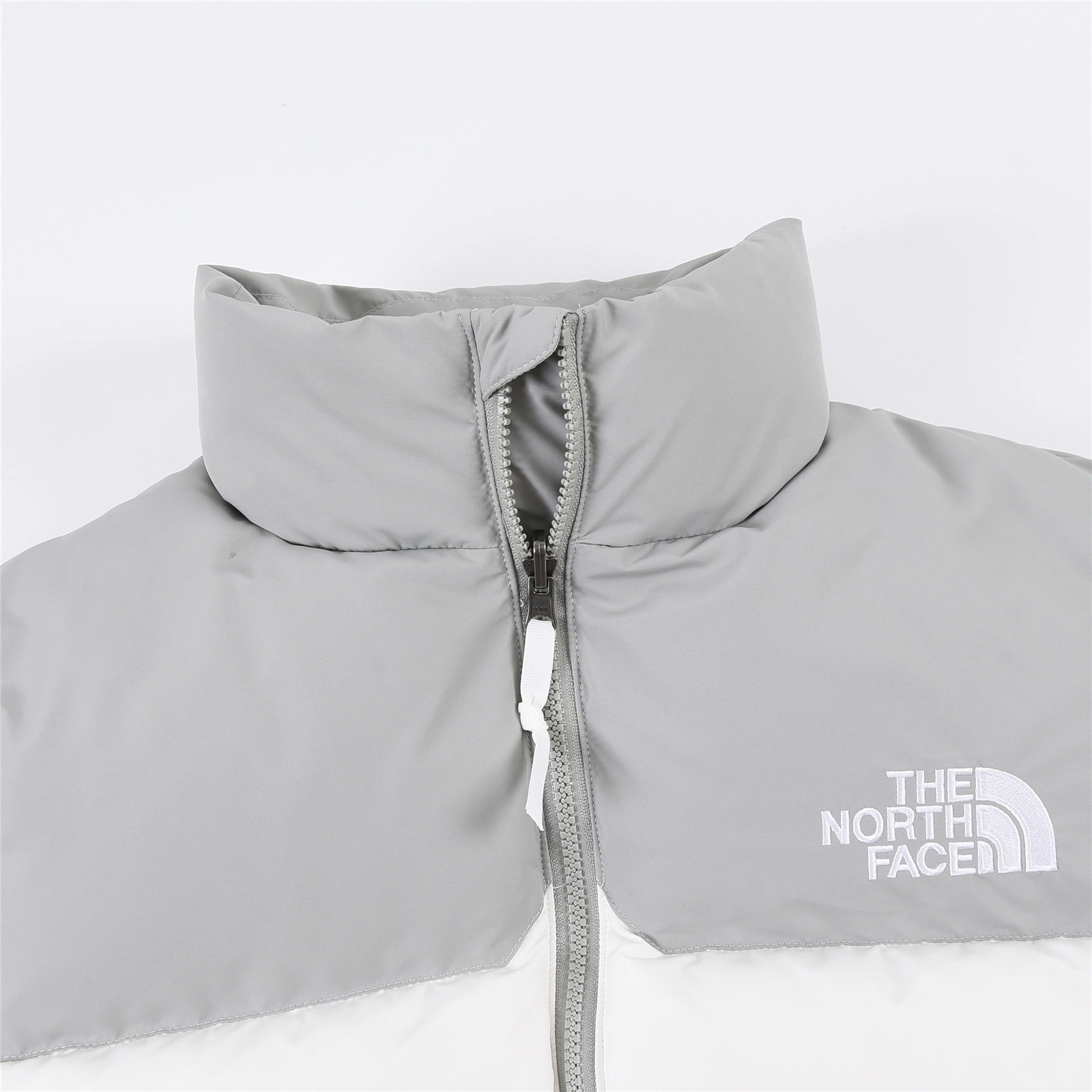Bargain The North Face Down Jackets