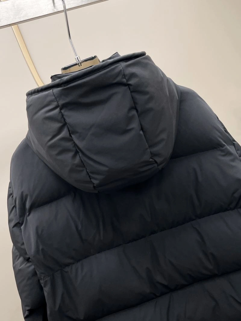 Brand-authenticated The North Face Down Jackets