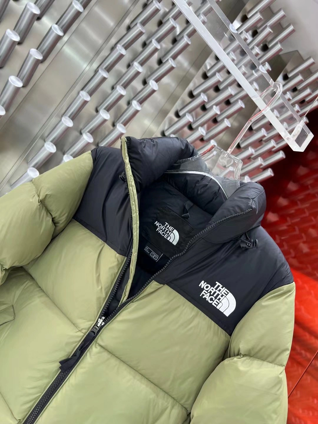 Discounted The North Face Down Jackets
