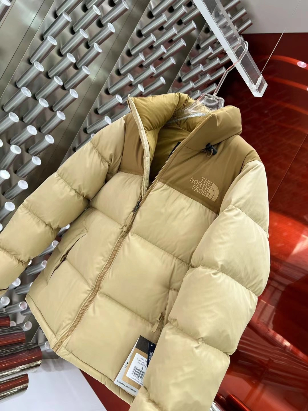 Inexpensive The North Face Down Jackets