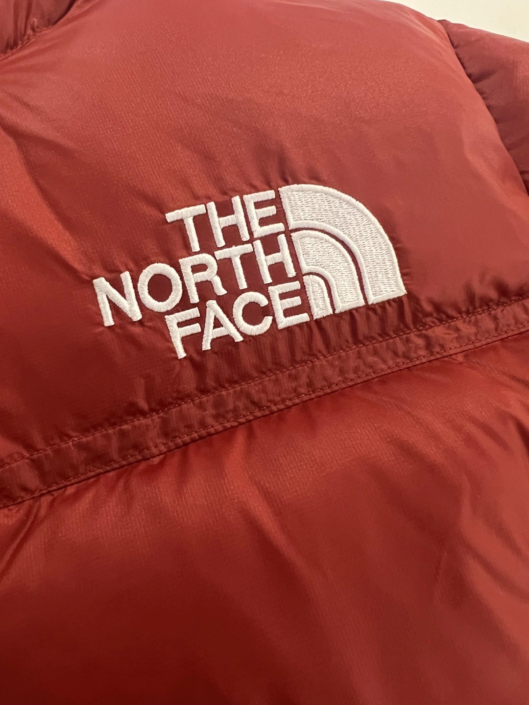 Accurate model The North Face Down Jackets