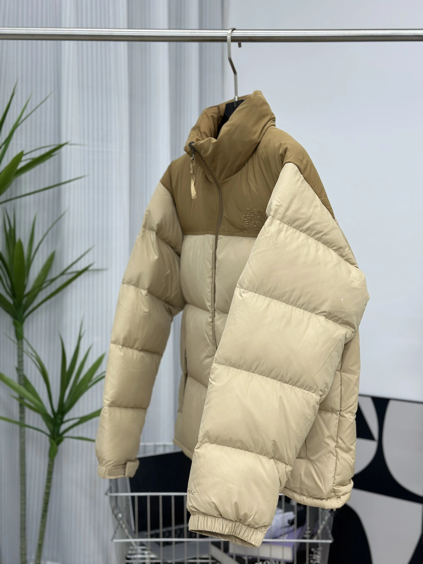 Exact replica The North Face Down Jackets