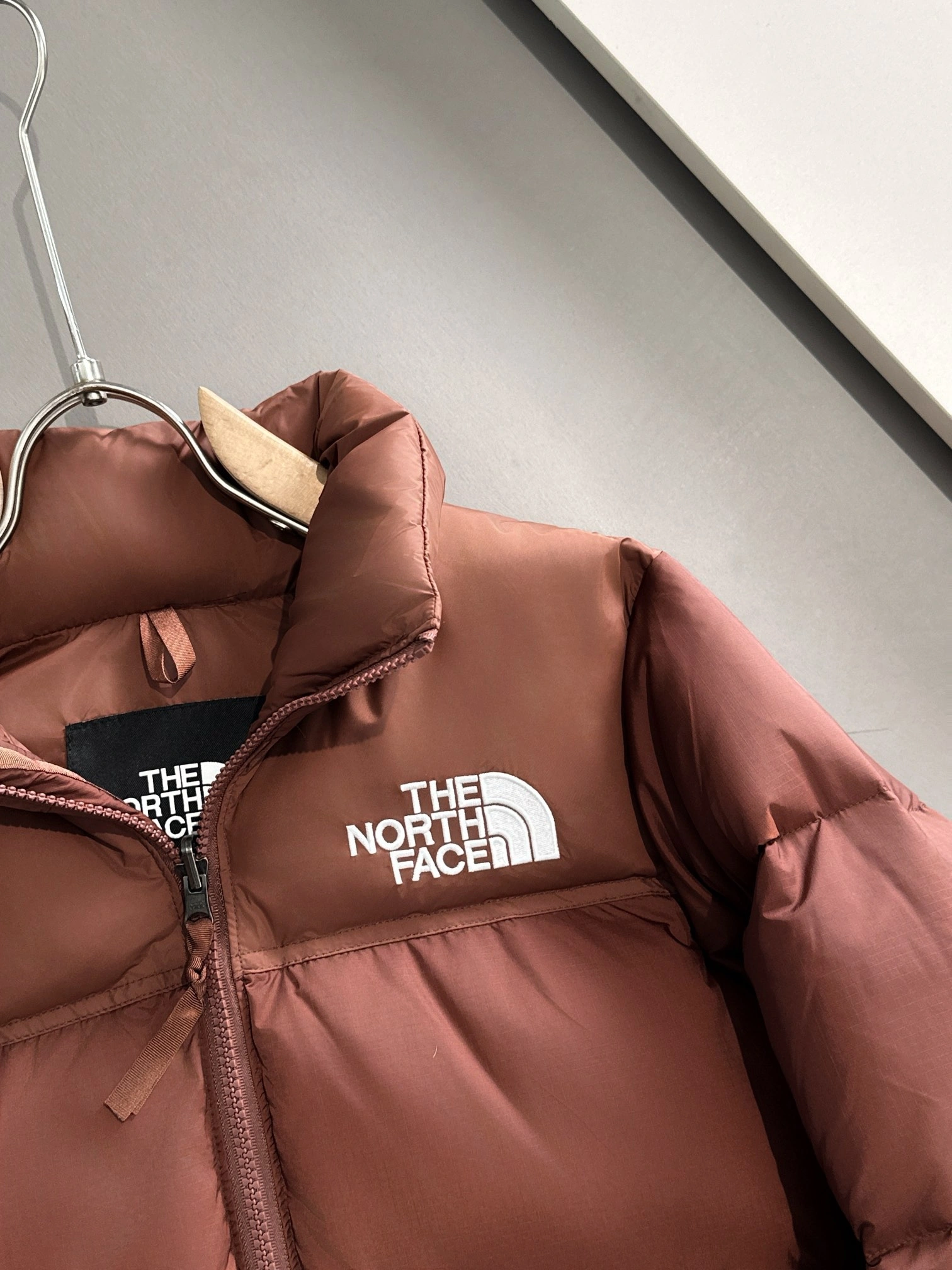 Low-cost The North Face Down Jackets