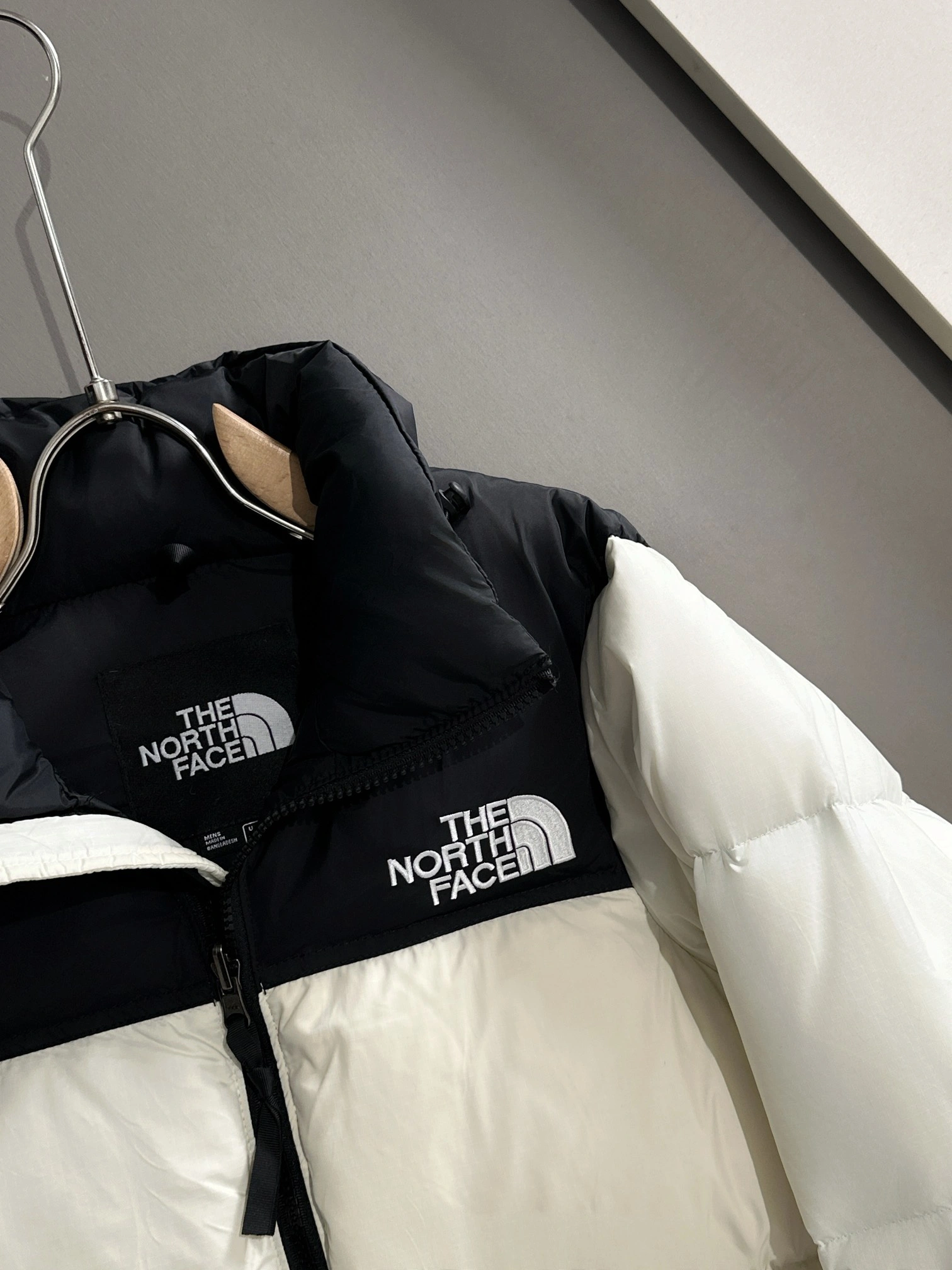 Exact replica The North Face Down Jackets
