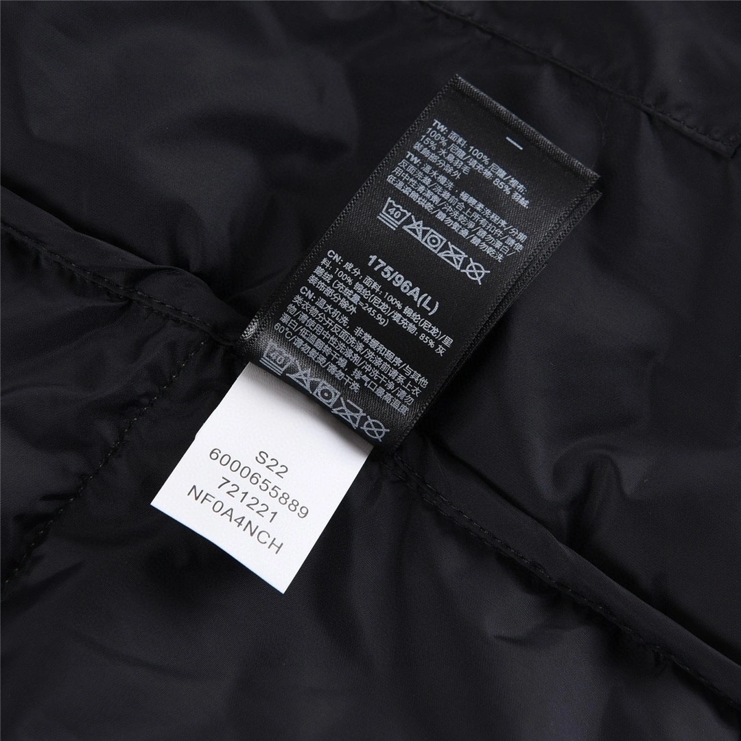 Top mirror The North Face Down Jackets