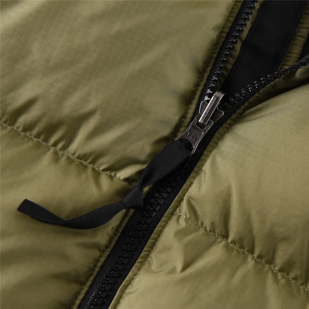 Top mirror The North Face Down Jackets