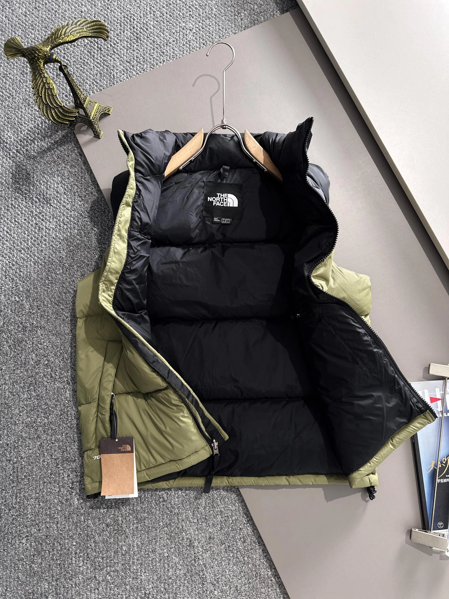 Bargain The North Face Down Jackets