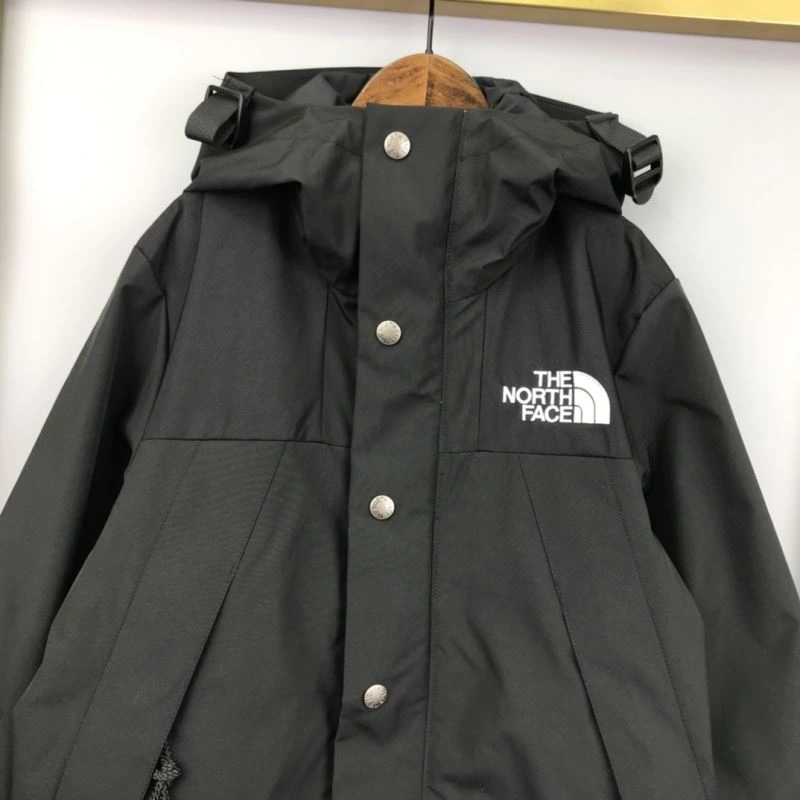 Brand-authenticated The North Face Kids