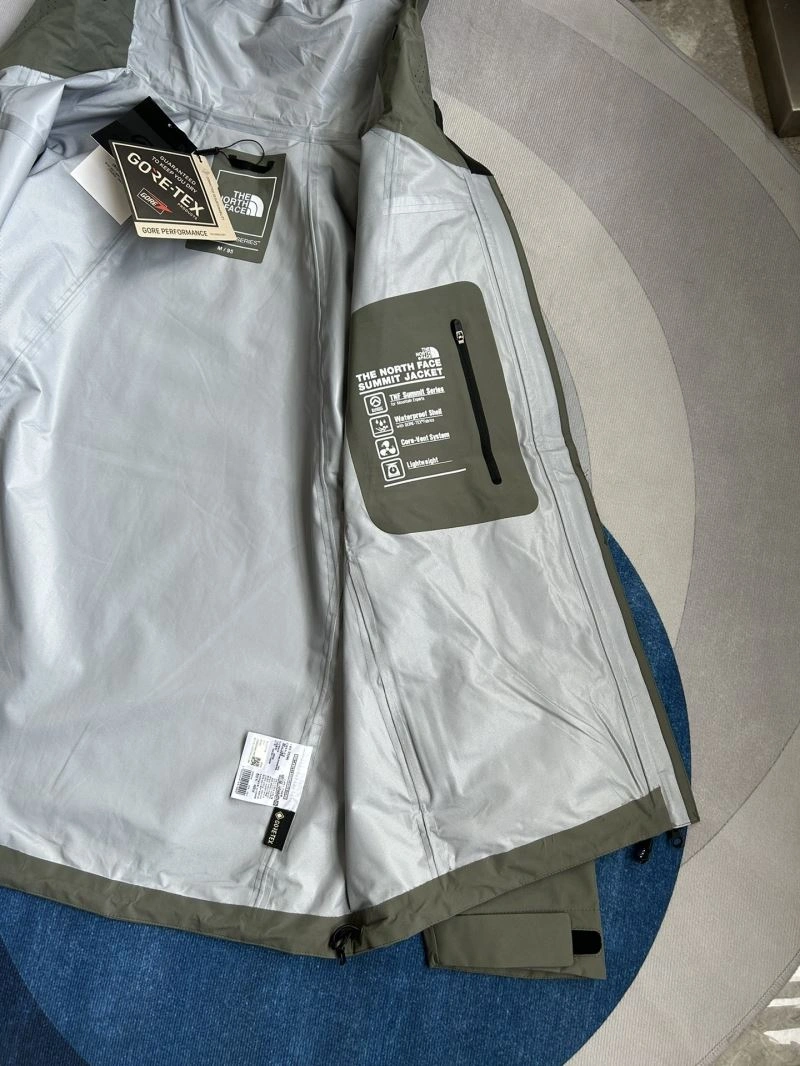 Official The North Face Outwear