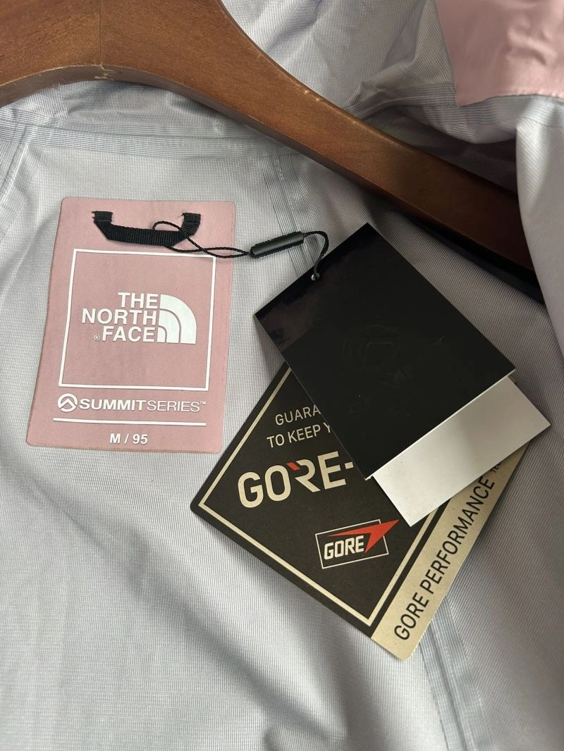 Authentic The North Face Outwear