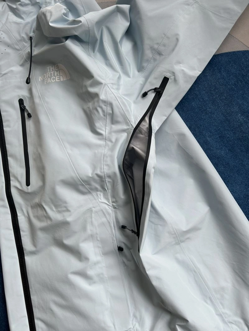 Value-priced The North Face Outwear