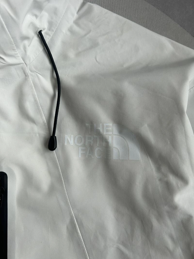 Indistinguishable The North Face Outwear