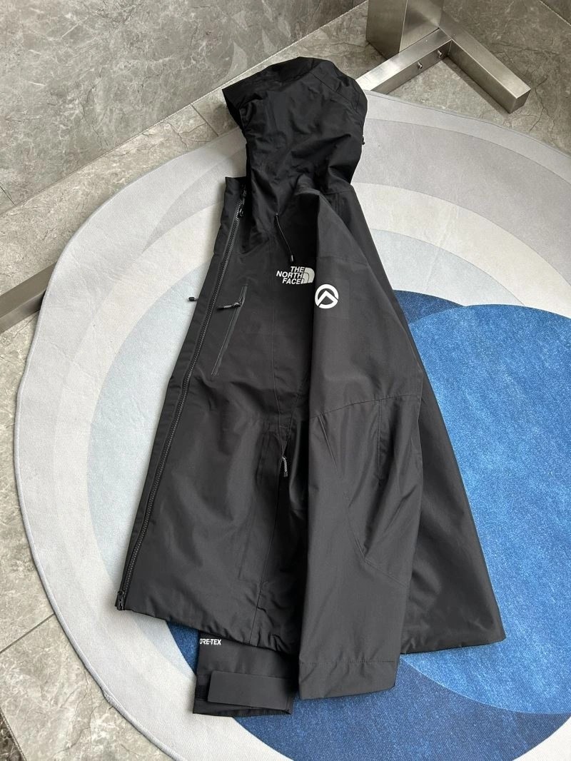 Inexpensive The North Face Outwear