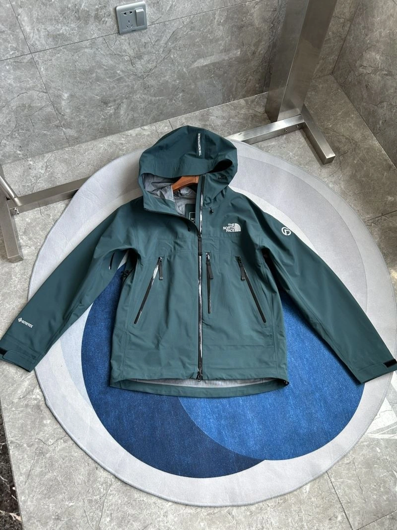 Top match The North Face Outwear
