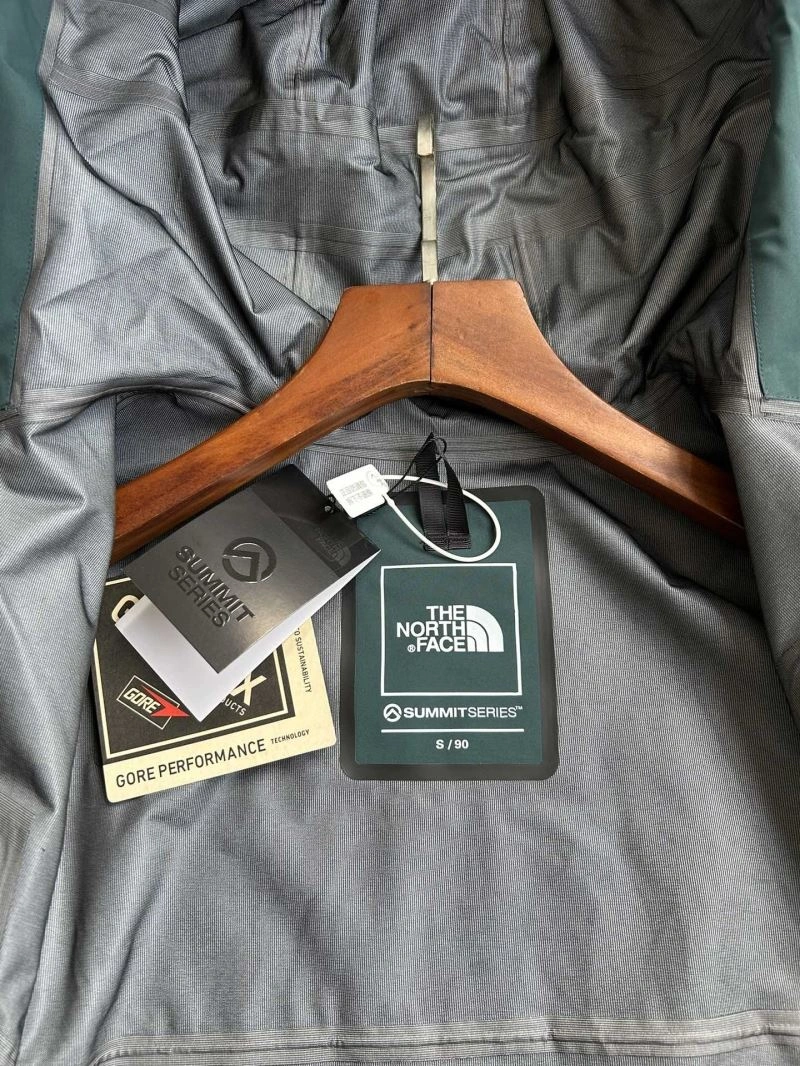 Top match The North Face Outwear