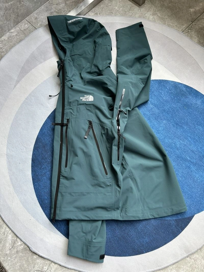 Top match The North Face Outwear