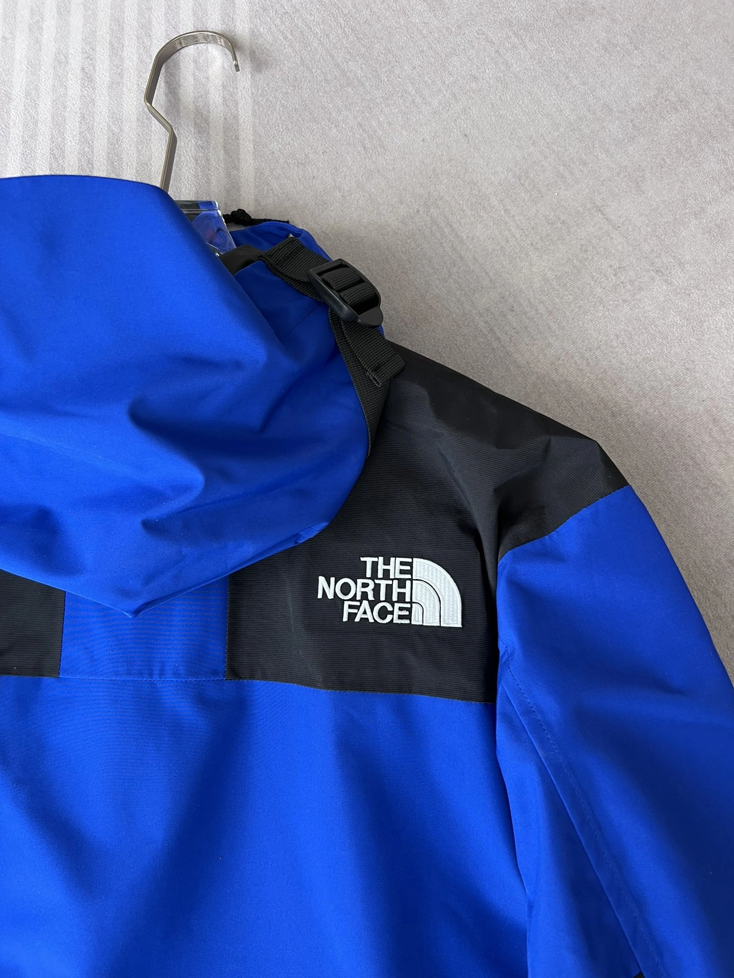 Factory-made The North Face Outwear