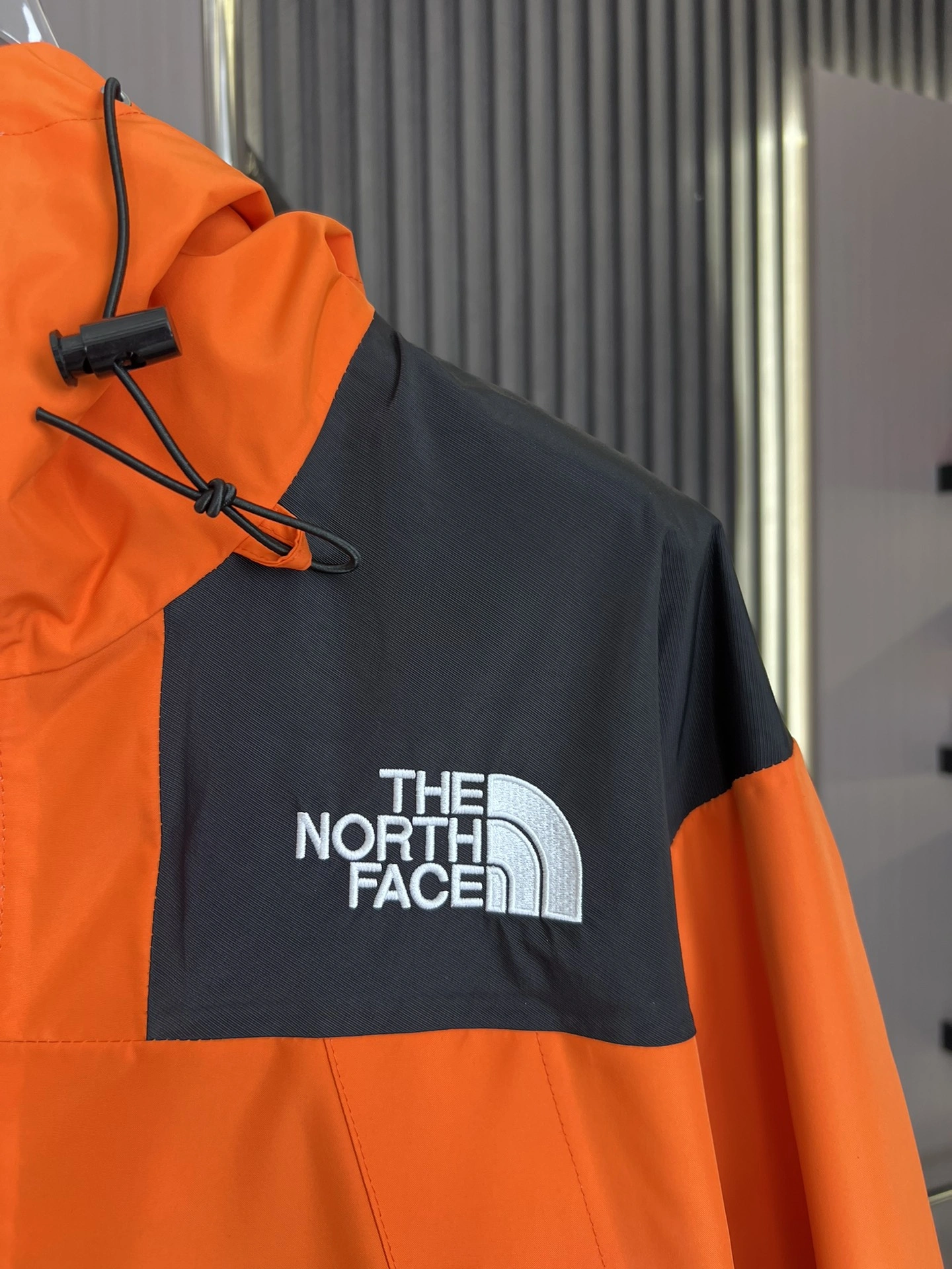 Real The North Face Outwear