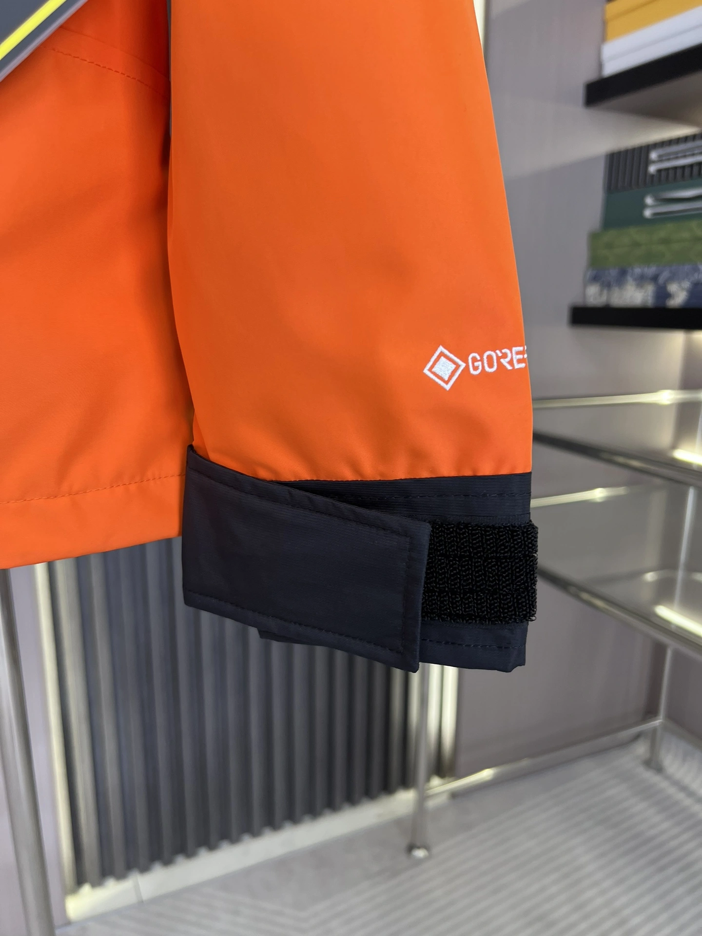 Real The North Face Outwear