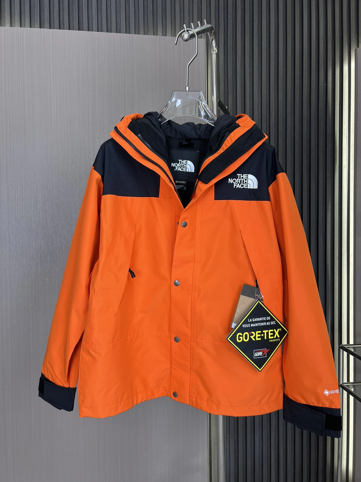 Real The North Face Outwear