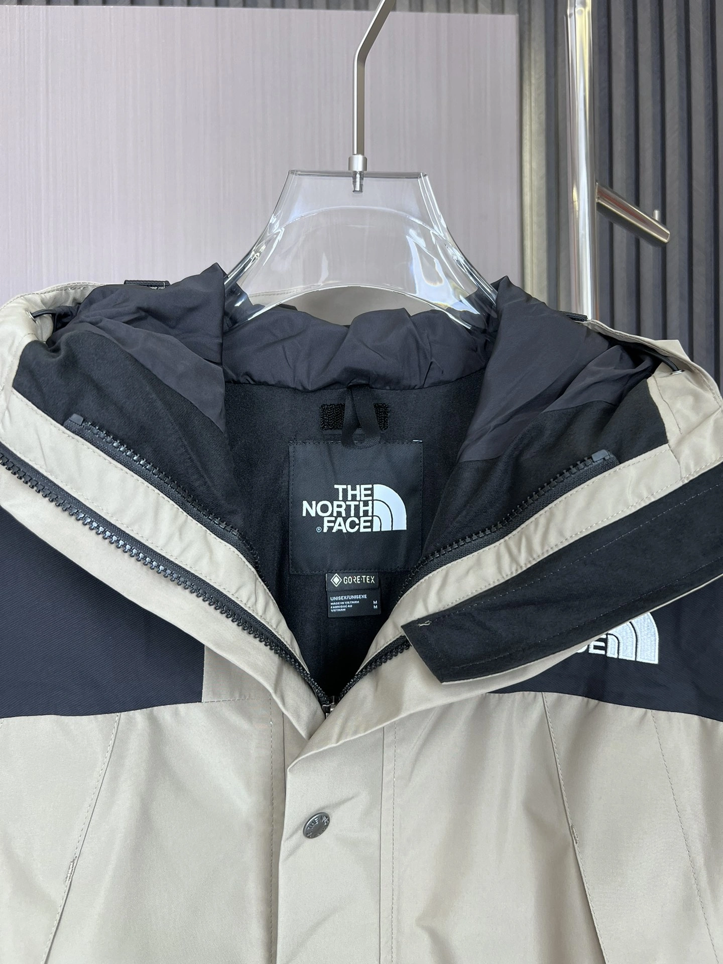 Factory-made The North Face Outwear