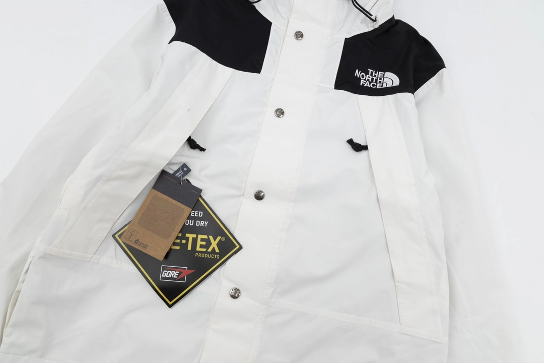Top match The North Face Outwear