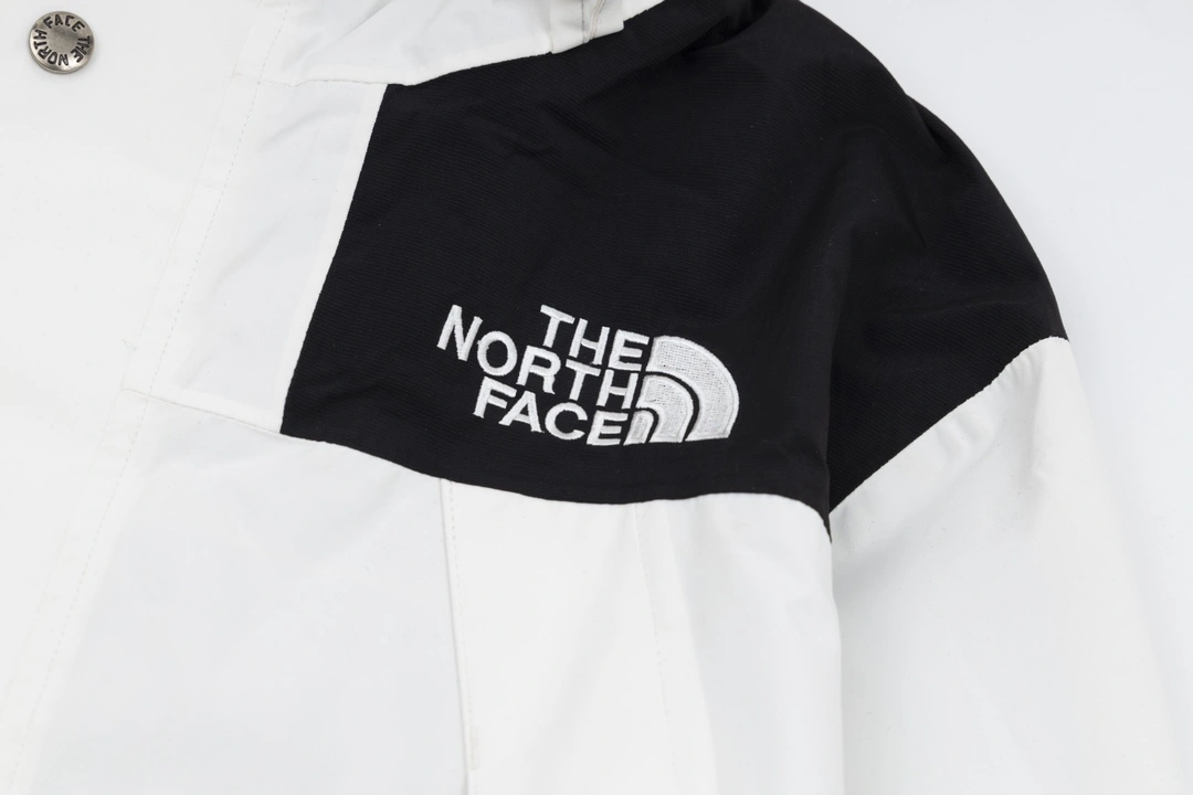 Top match The North Face Outwear