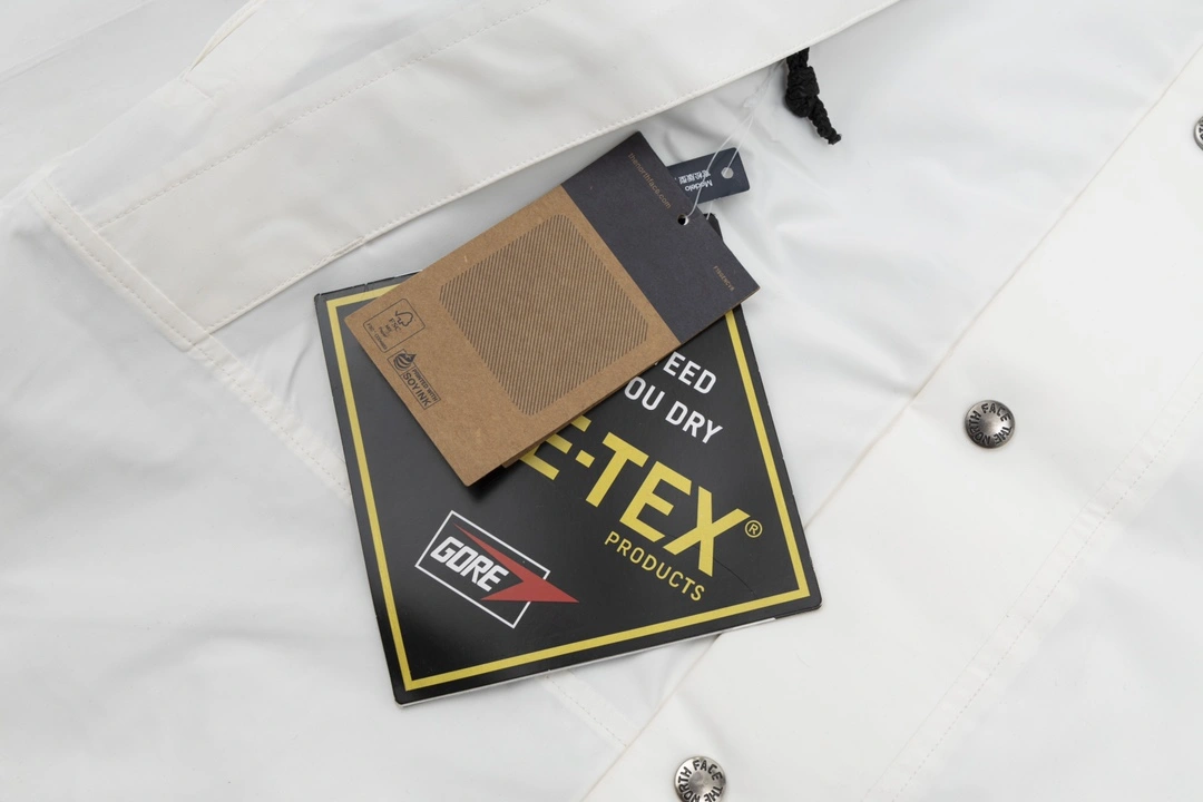 Top match The North Face Outwear