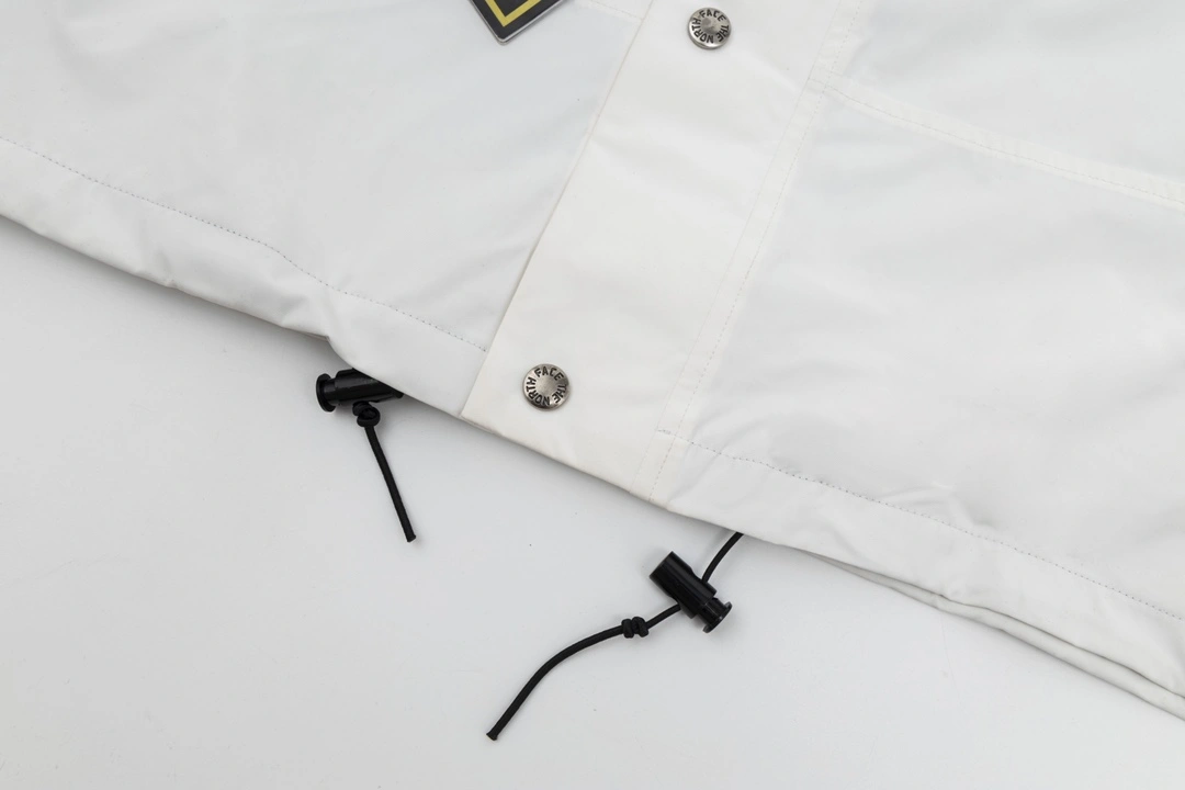 Top match The North Face Outwear