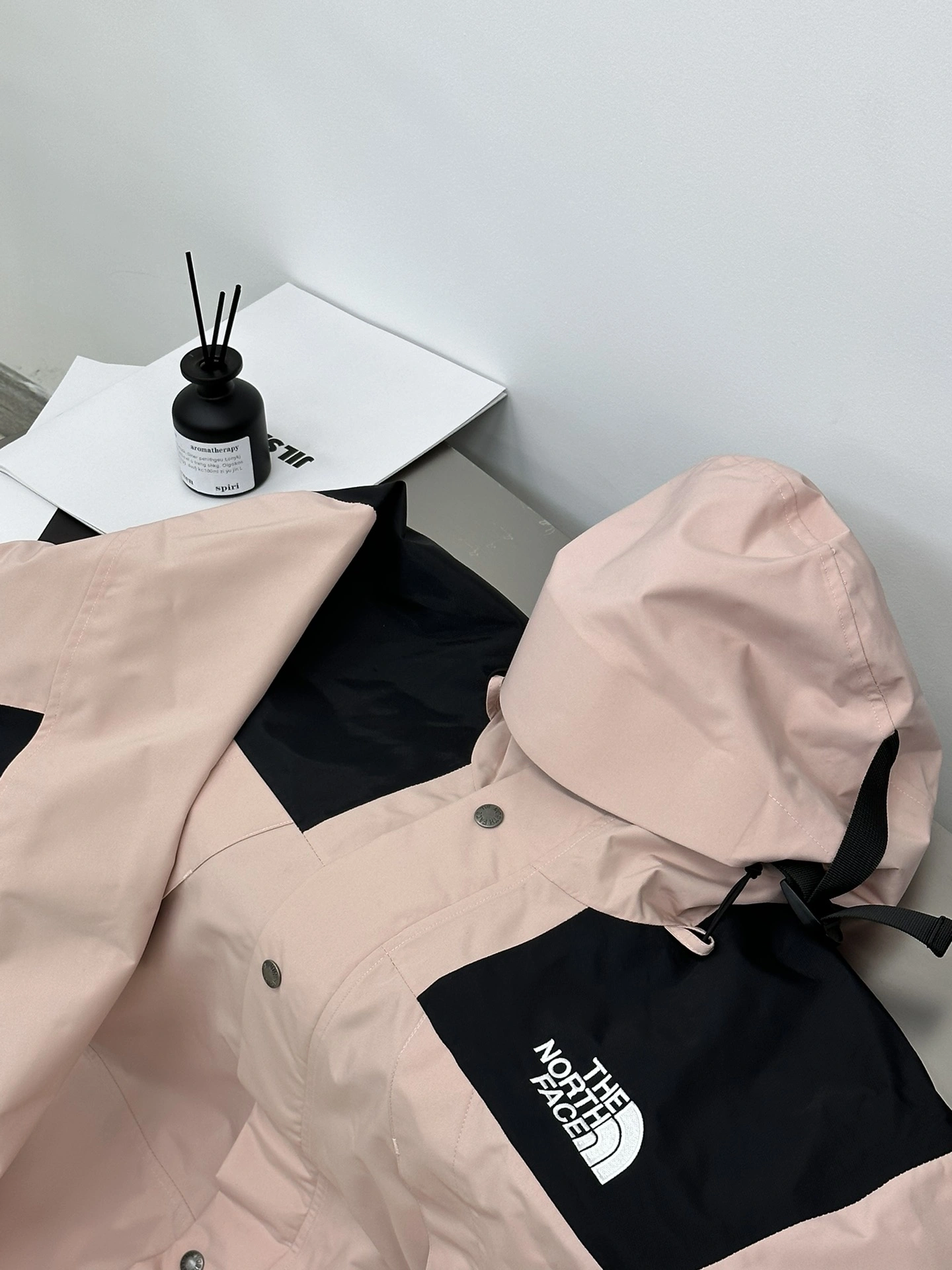 Exact replica The North Face Outwear