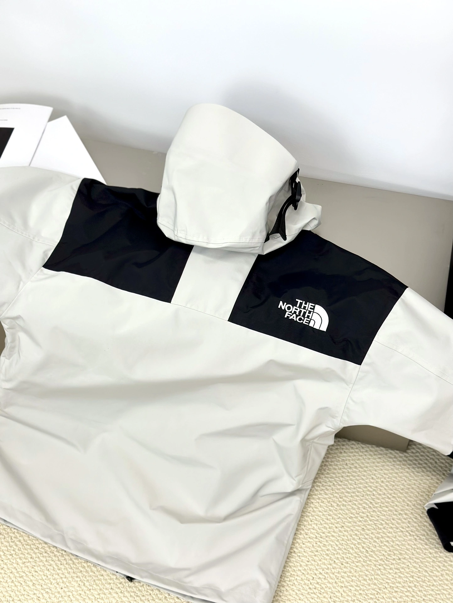 Exact replica The North Face Outwear