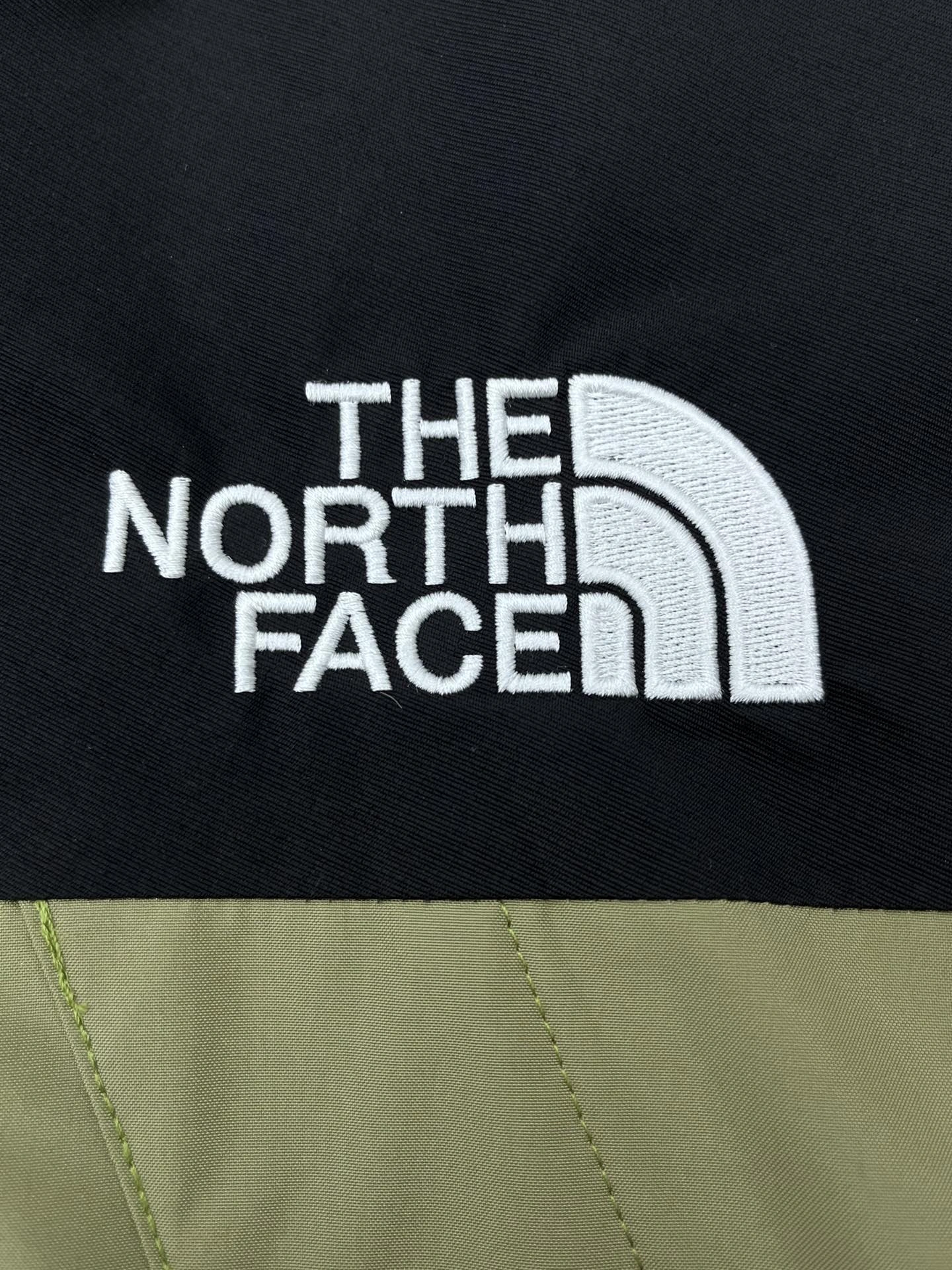Genuine The North Face Outwear