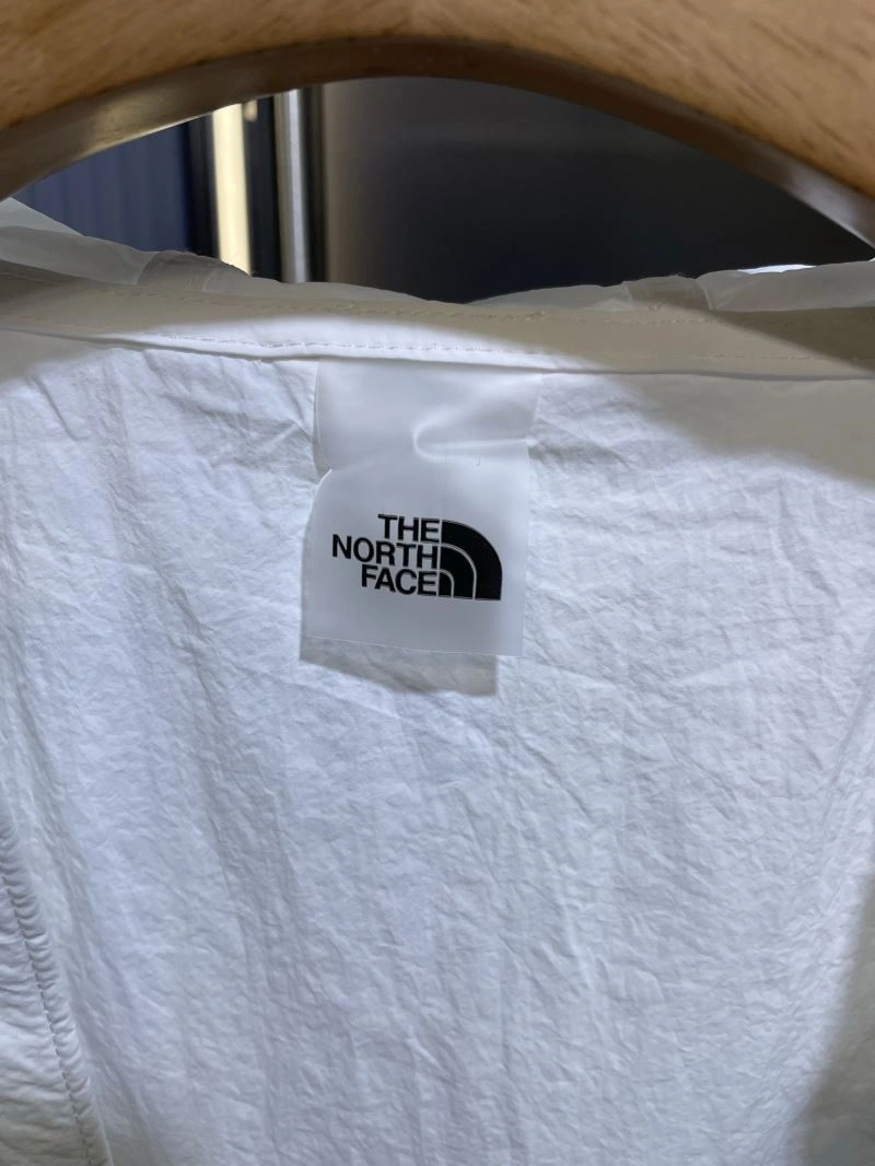 Genuine The North Face Outwear