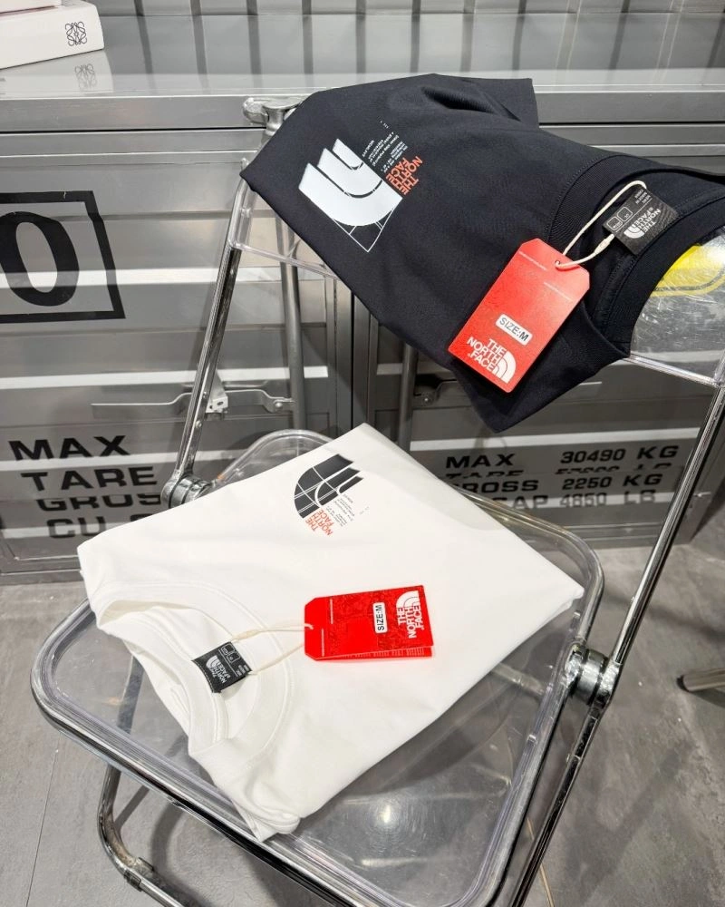 Indistinguishable The North Face T-Shirts