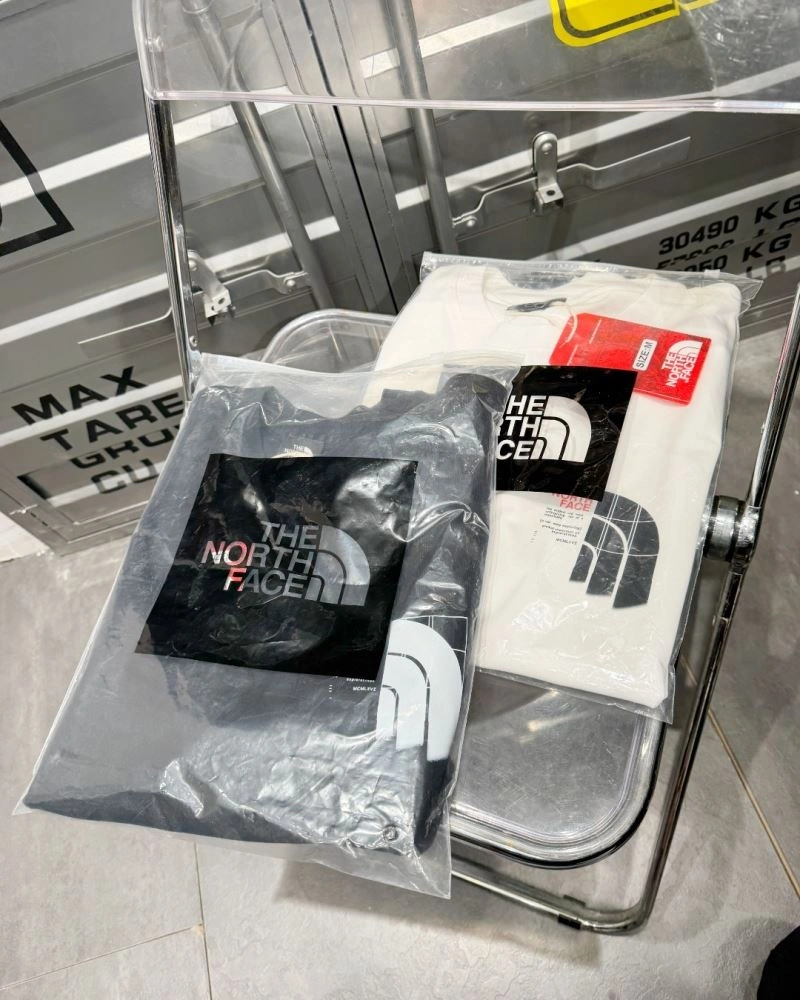 Indistinguishable The North Face T-Shirts