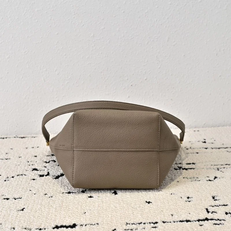 Discounted The Row Bucket Bags