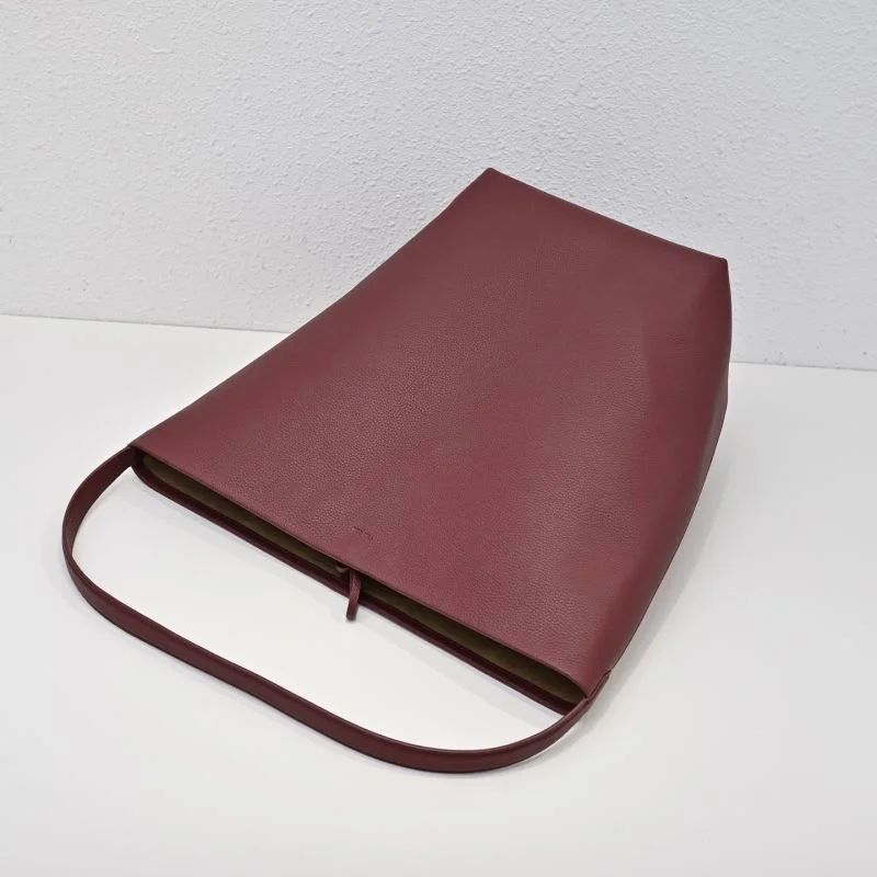 Bargain The Row Bucket Bags