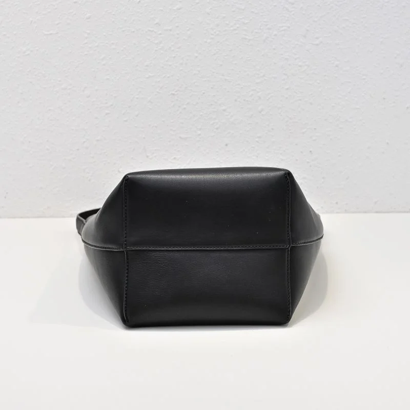Discounted The Row Bucket Bags