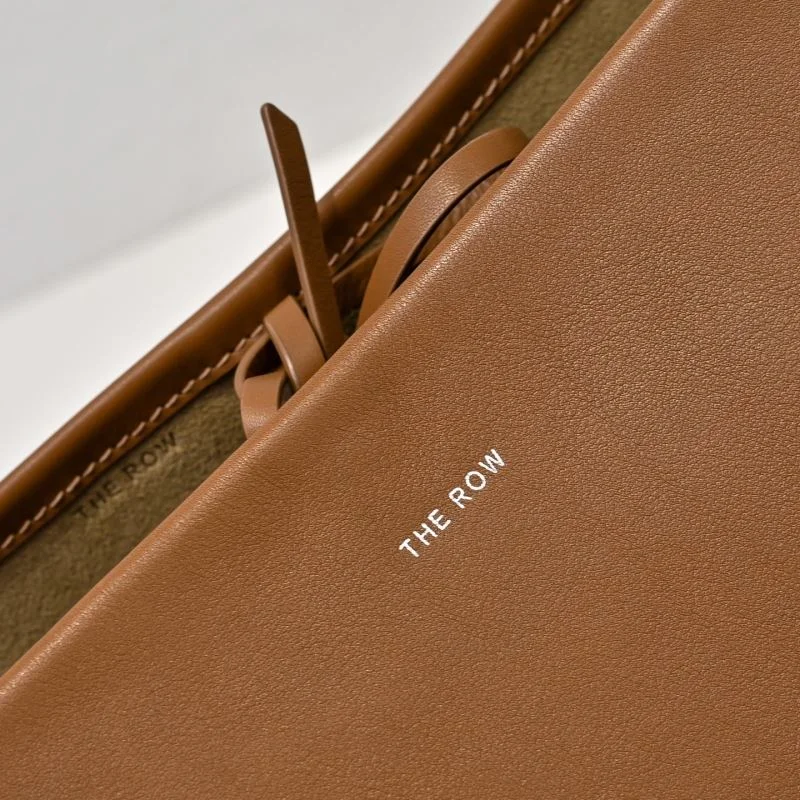 Top mirror The Row Bucket Bags