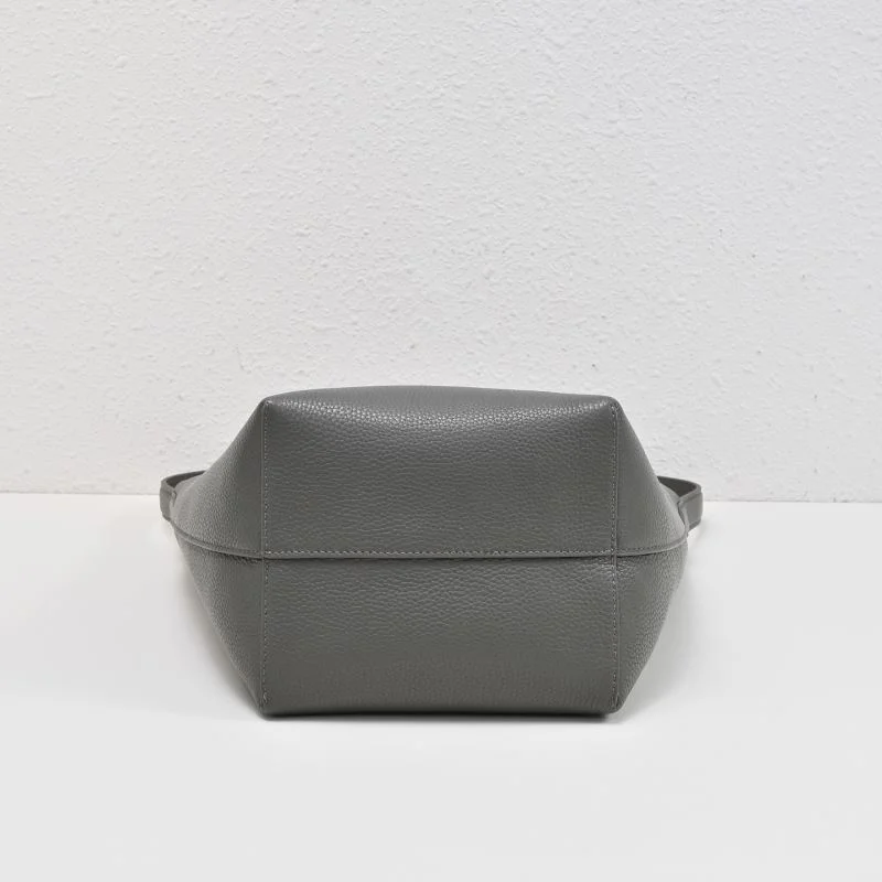 Discounted The Row Bucket Bags