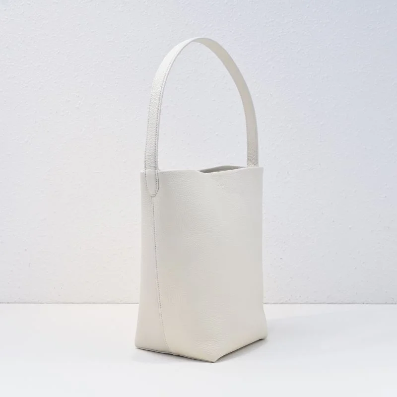 Discounted The Row Bucket Bags